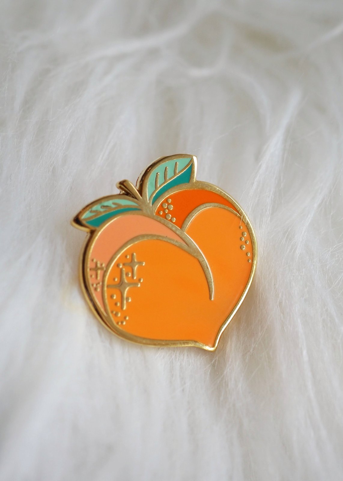 Peach Pin - Lapel Pin– LanaBetty